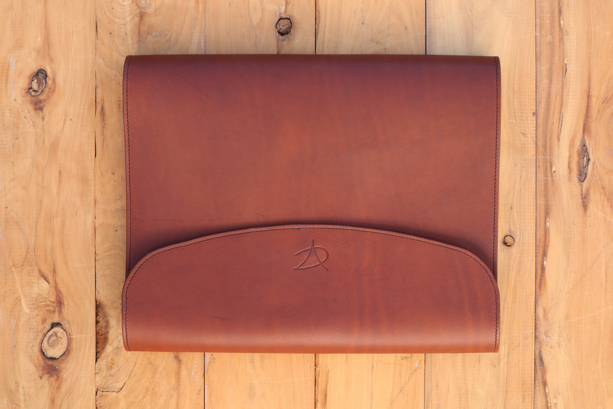 Trucking Logbook Cover – Andrew Reeson Leather