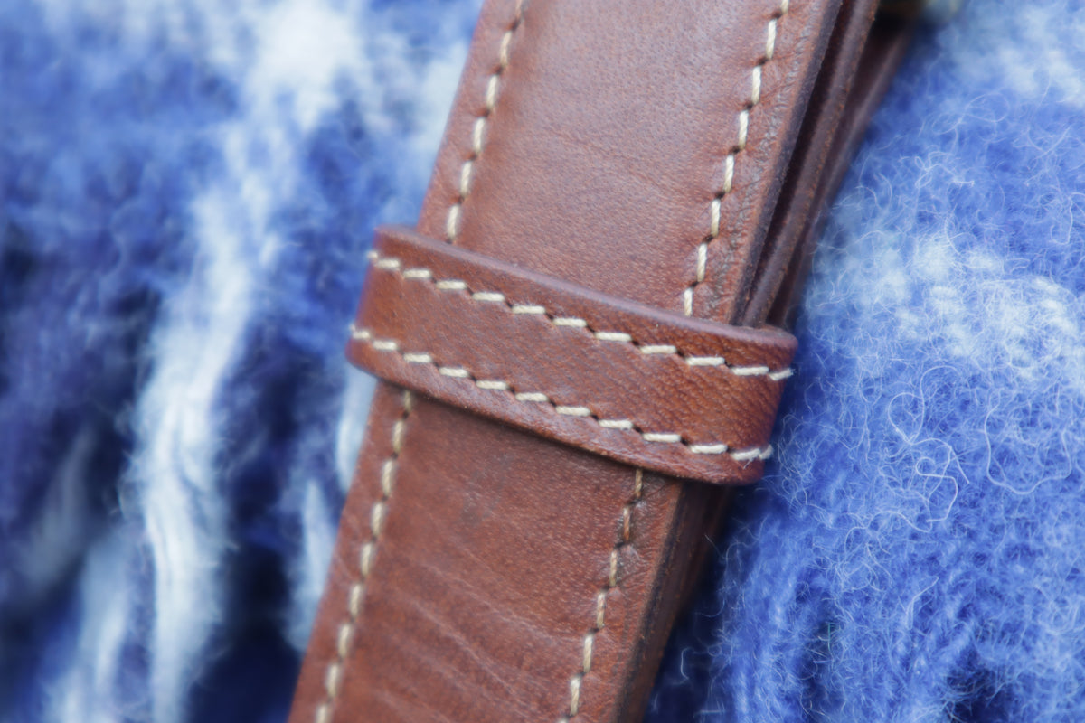 Travel Blanket - The Blues with Carrier – Andrew Reeson Leather